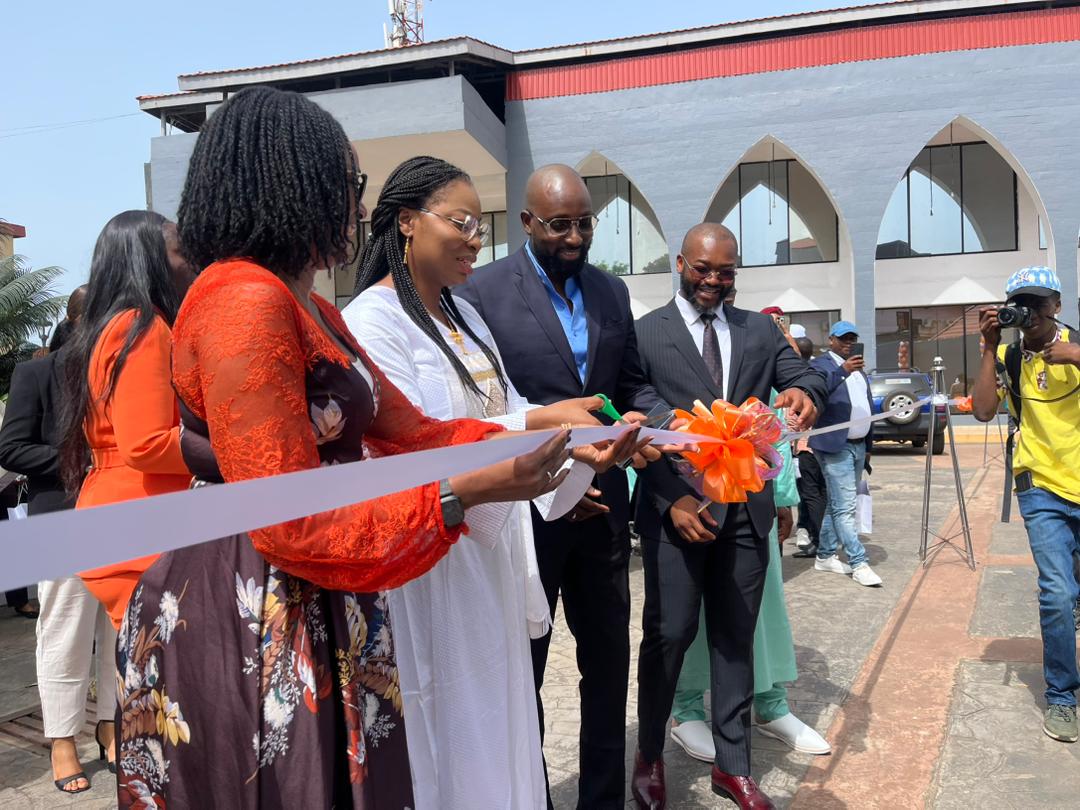 TIC-TAC DRIVE : la Guinée lance sa première appli de VTC - Journal Horoya